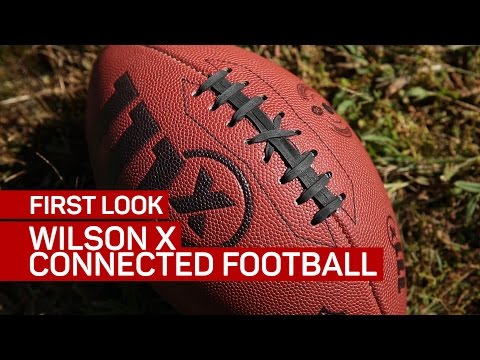 Playing catch with the Wilson X Connected Football | jambo channel