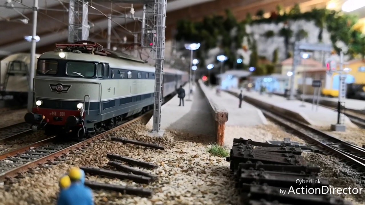 La prima tartaruga Fs E 444 001 - YouTube