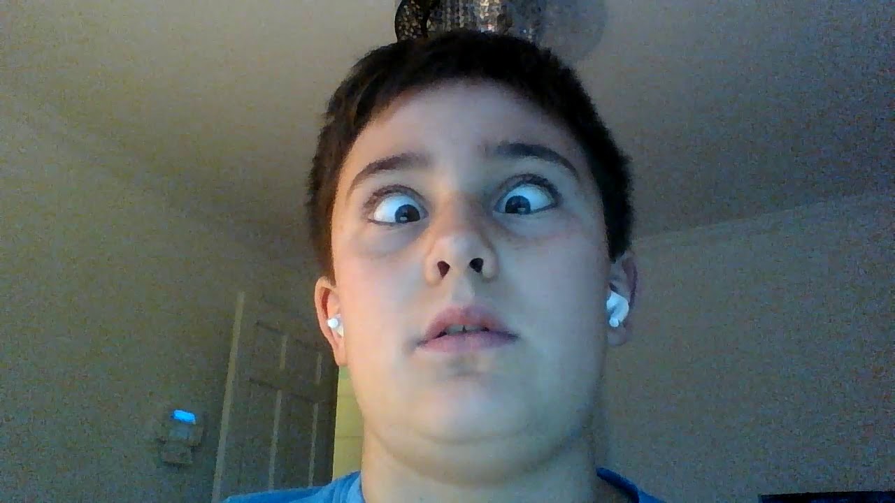 watch me cross eyeing the hater - YouTube