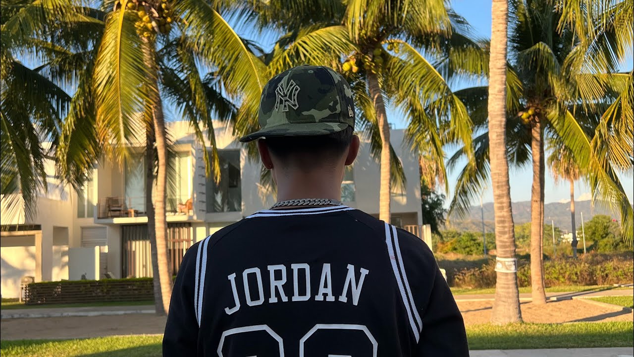 BELLA - Alex Reo [vizzualizer] - YouTube