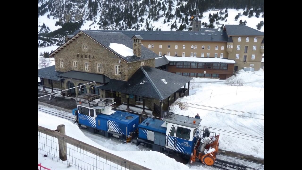 Zahnradbahn - Rack Railway - Cremaliera Vall de Nuria, Catalunya 02 / ...
