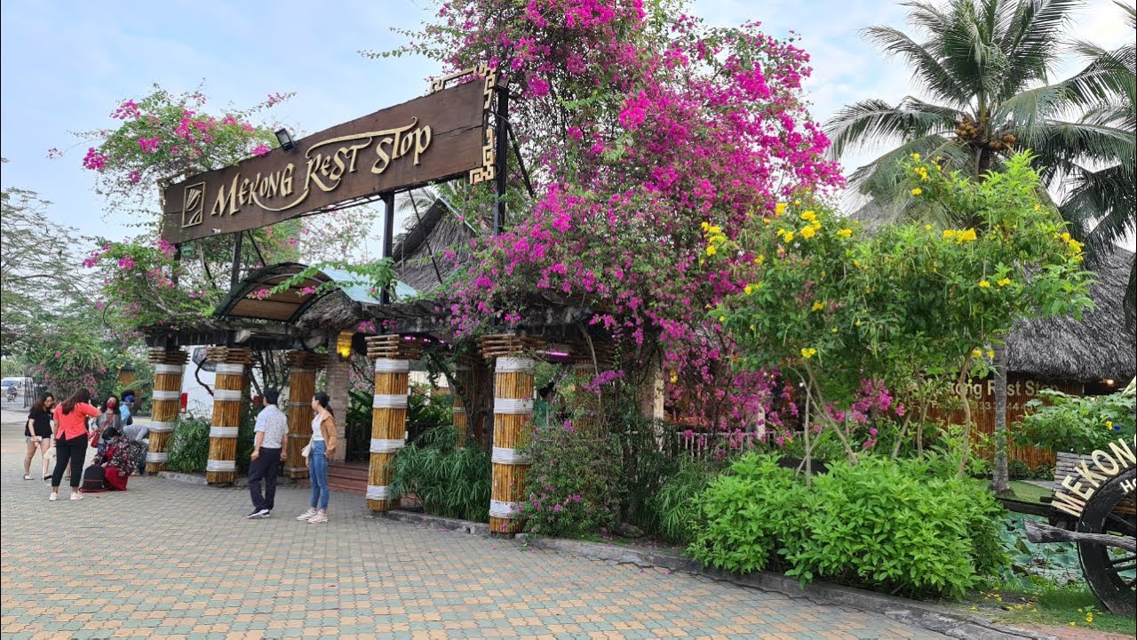 Mekong Rest Stop. Trạm Dừng Chân Đẹp Nhất Miền Tây. - YouTube