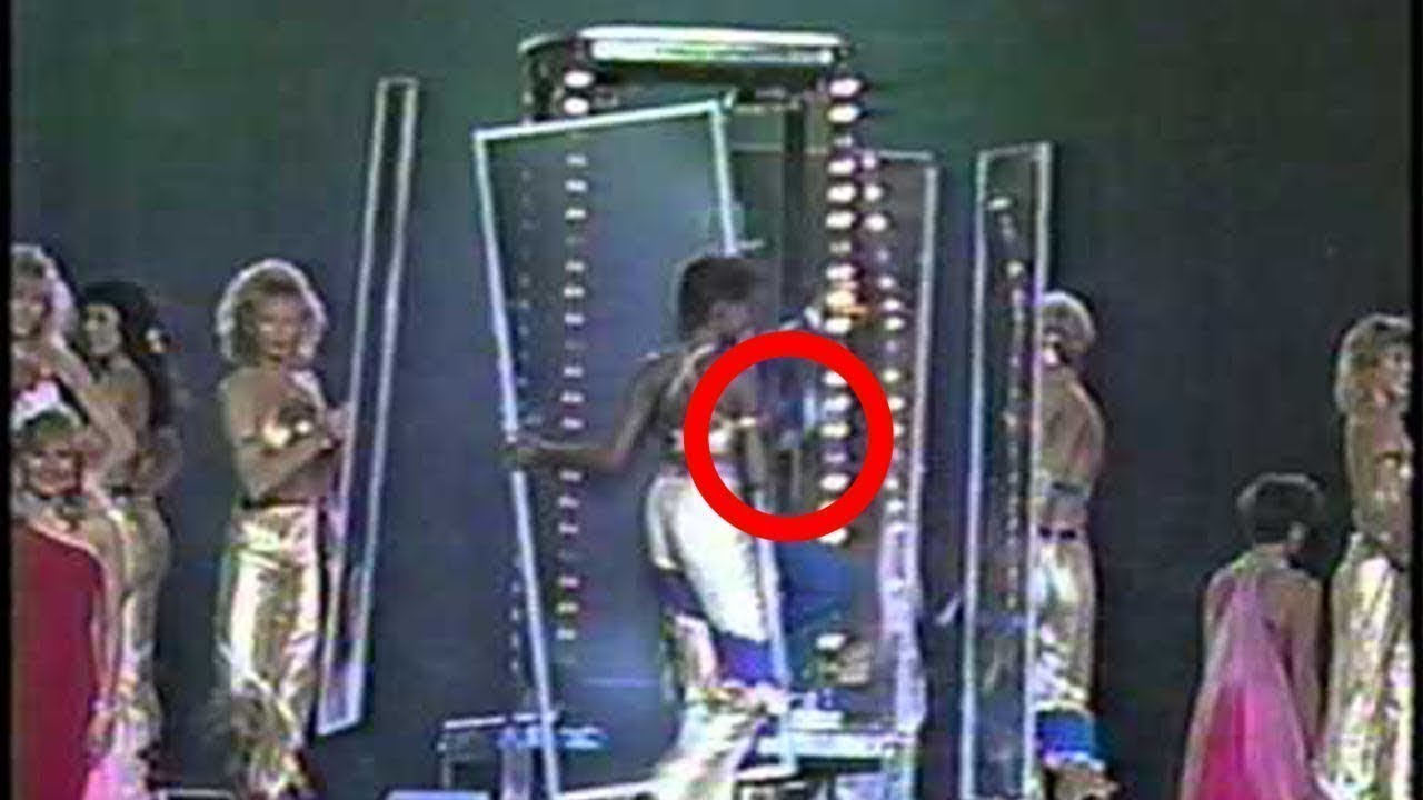 The Worst Magic Show of All Time - YouTube