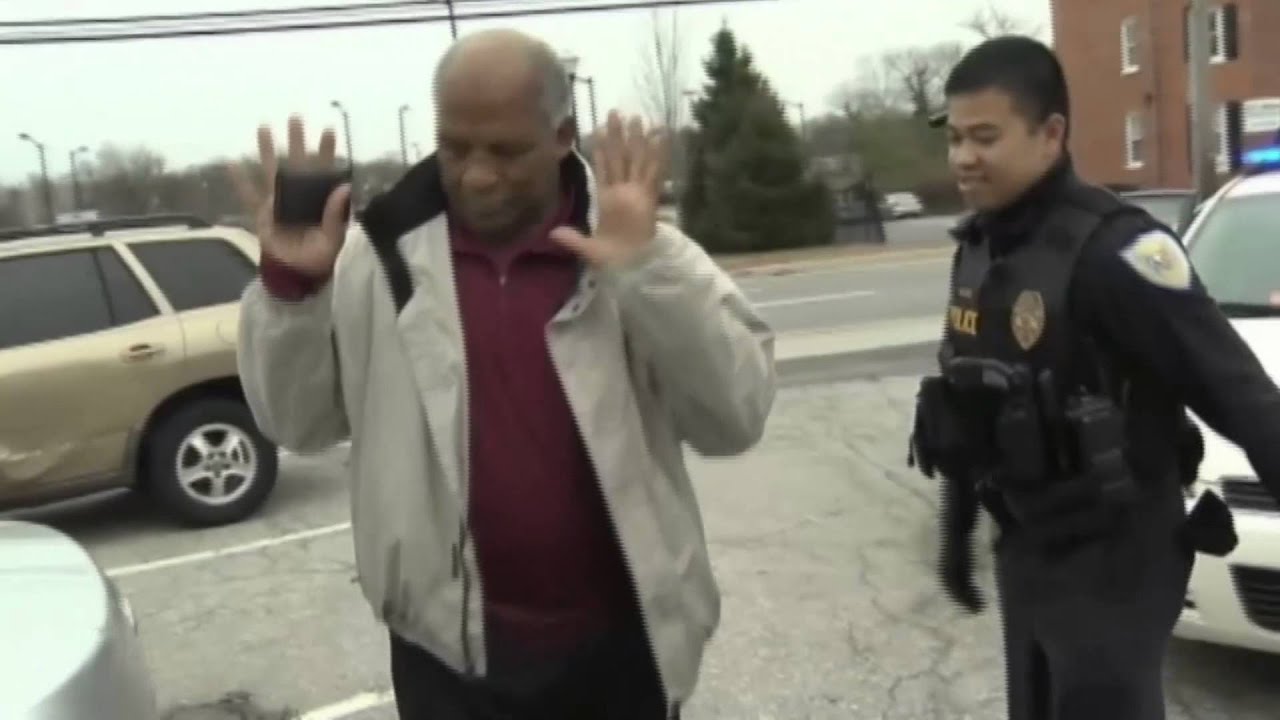 How Police Body Cams Work | NBC News - YouTube