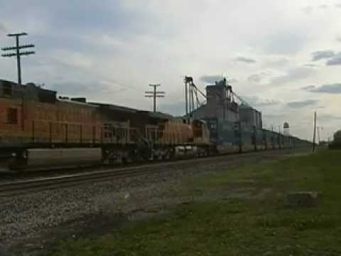 BNSF 4839 East Mazon, IL 5/2/09 - YouTube