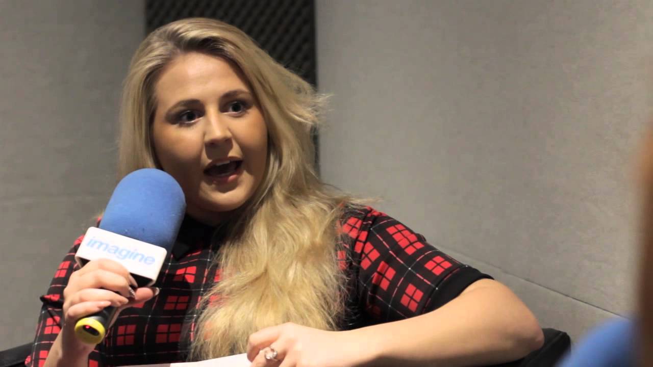 Chellce AJ interviews Katy B (FULL) - YouTube