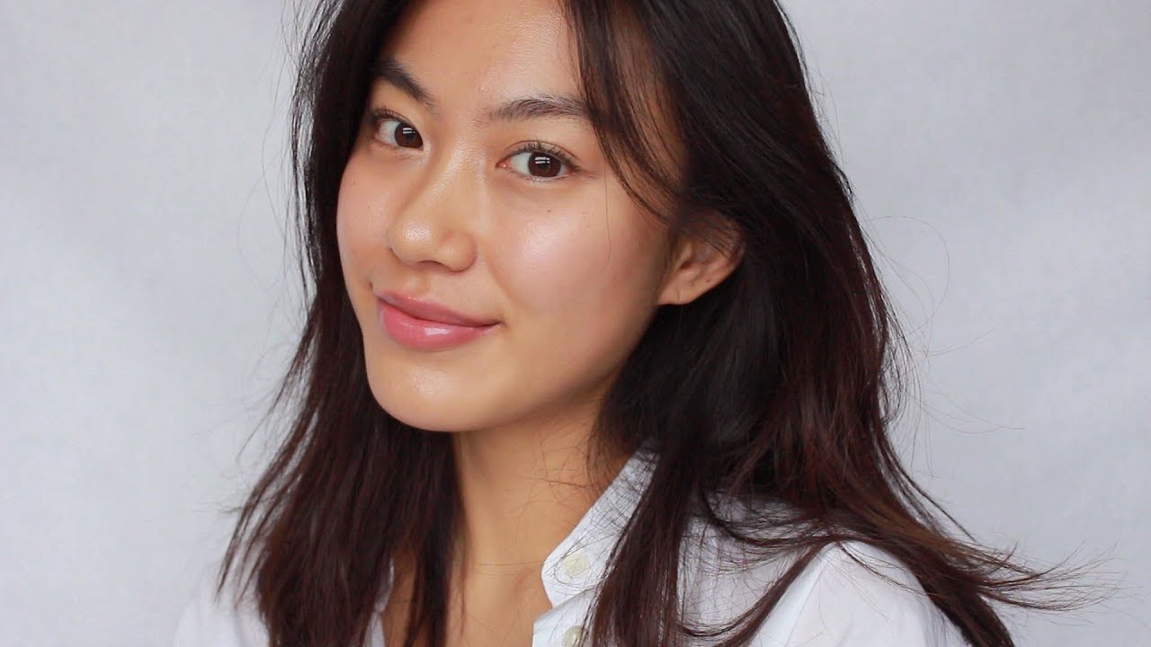 Hayley Makeup Foundation | Saubhaya Makeup