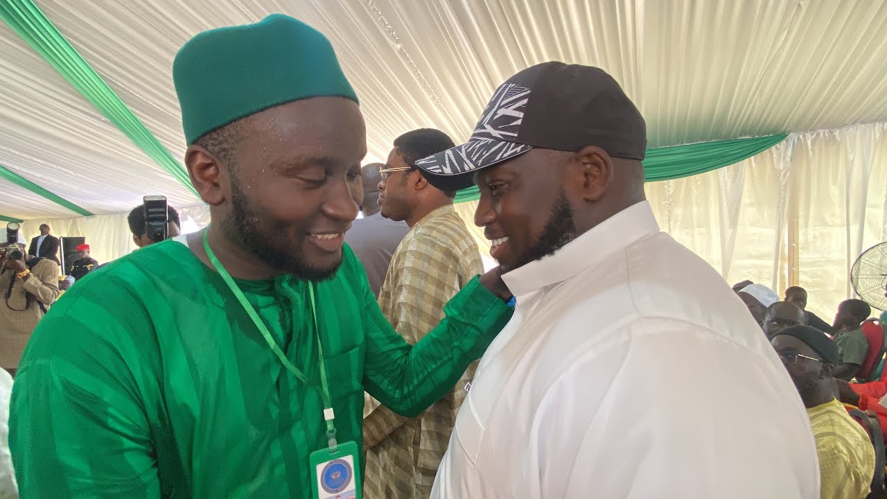 Journée de coran chez oustaz modou fall arrives de miss ndiaye avec son ...