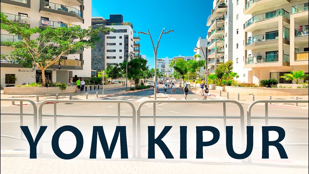 Israel. Yom Kippur! The City of Rishon LeZion! A serene stroll through ...