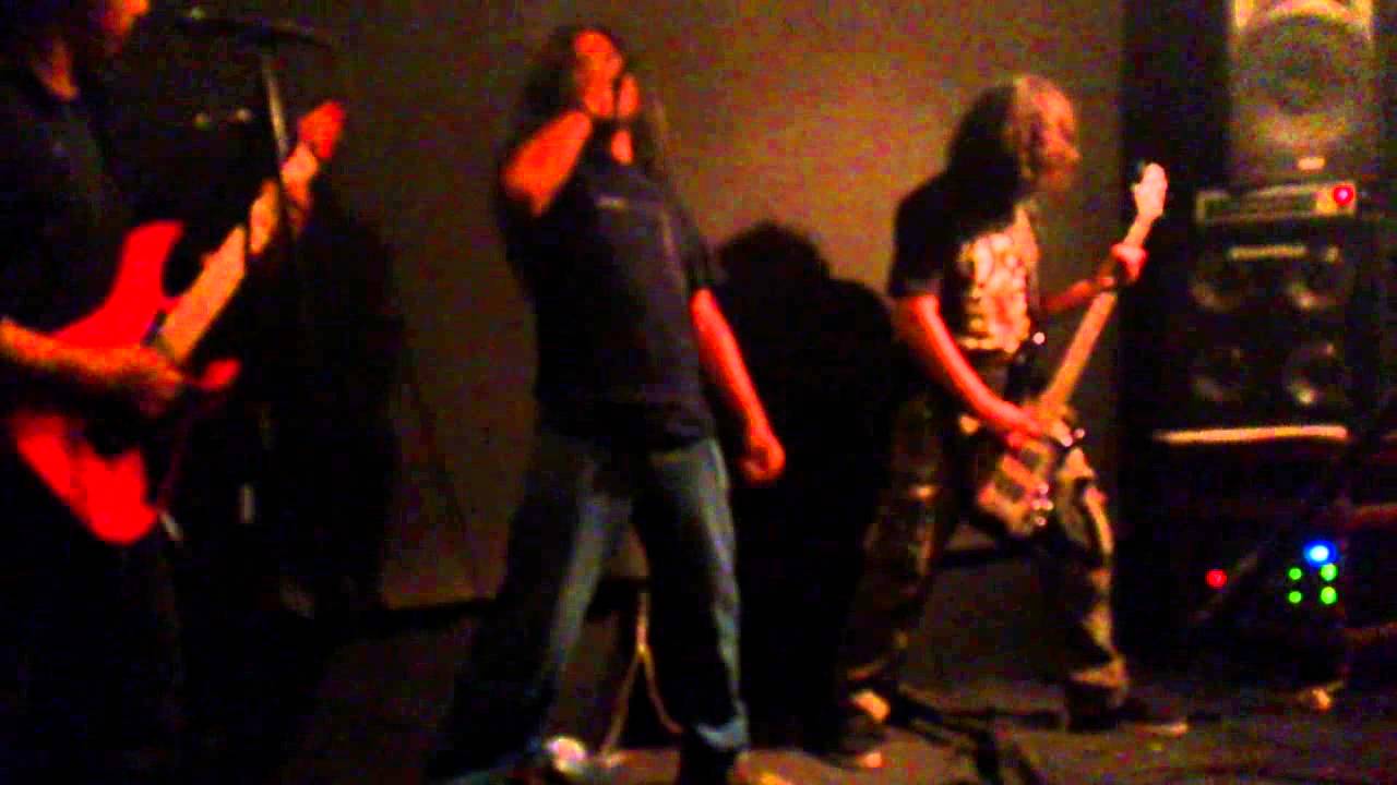 Feretrum - Fosa terrenal - YouTube