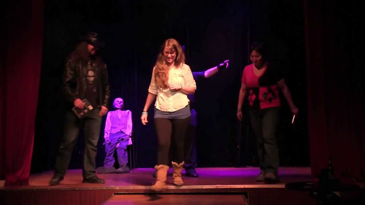 Audience SCREAM CONTEST at The EARLY Show: Horror Films & B-Movies DIE ...