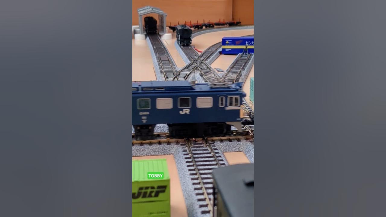 パート2 飯田線風貨物列車 HOゲージ ED62 - YouTube