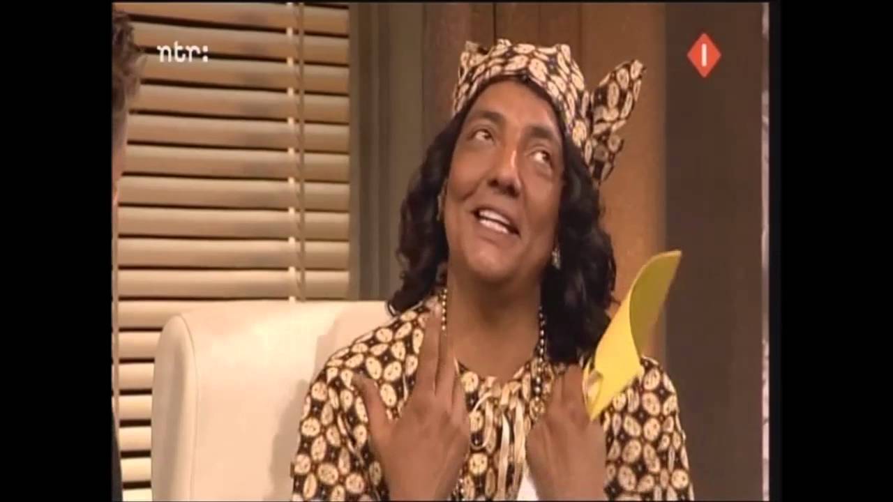 Wolter Kroes Te gast bij tante Es, Raymann is laat. - YouTube