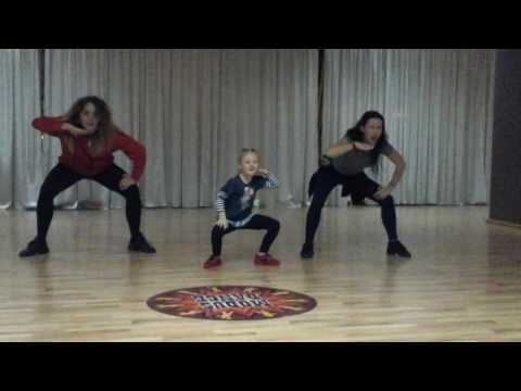 Modus Dance Mini Kids