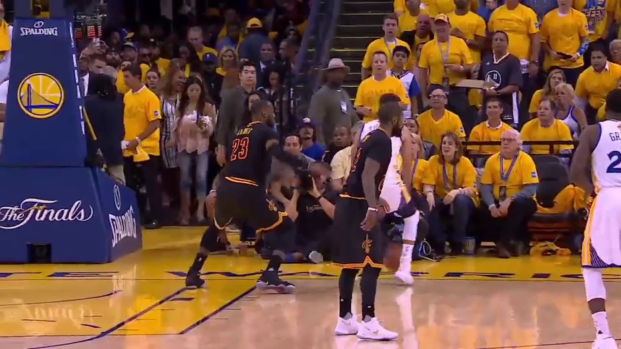 Stephen Curry mix swimming pools - YouTube
