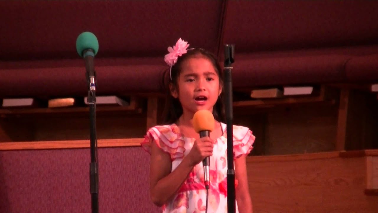 Victoria Jade Frias singing "You Set Me Free" by Sandi Patty - YouTube