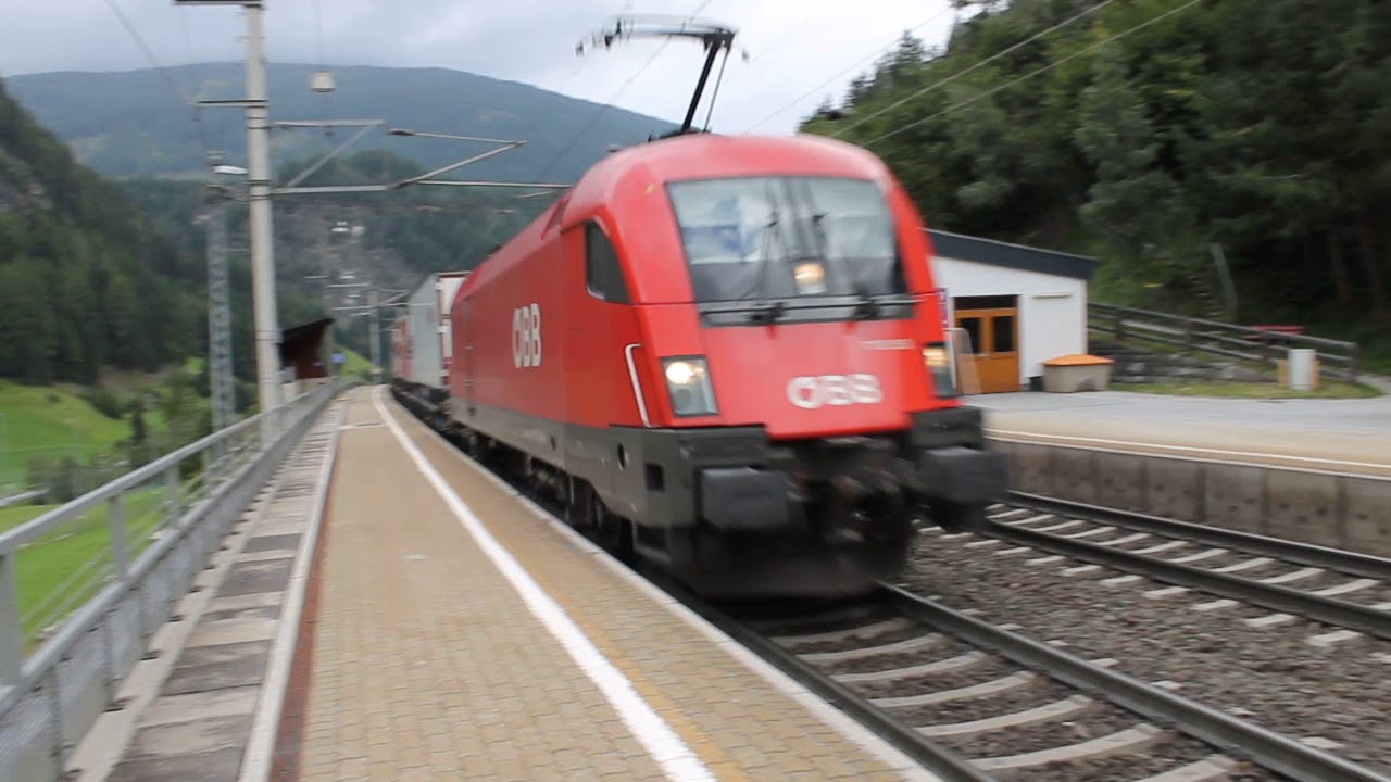 Brenner Pass St Jodok Route Freight Locomotives Austria Sept 2017 - YouTube