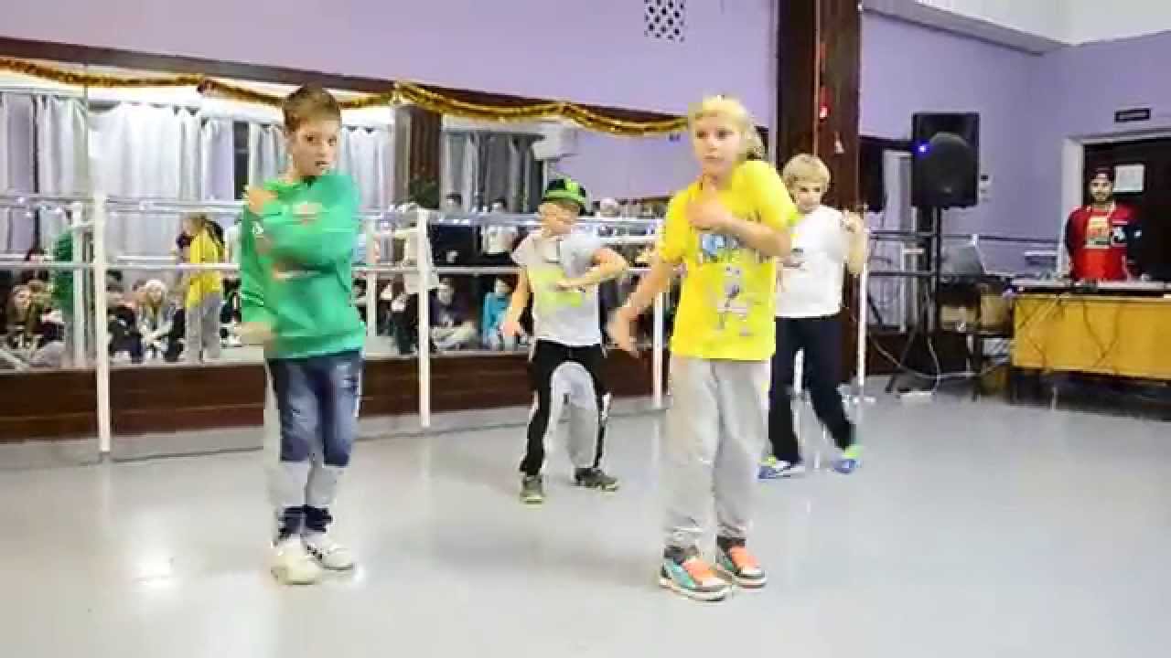 STOMP. Happy New Year - YouTube