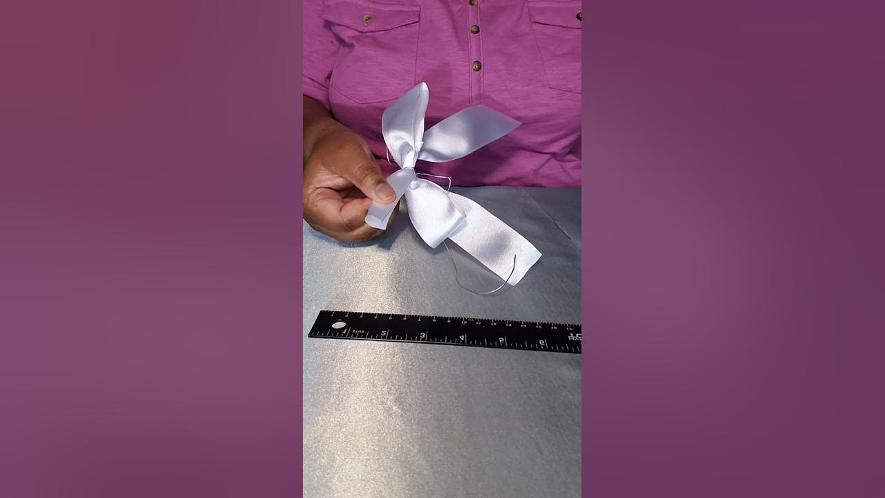 "How to Make a One-Loop Ribbon Bow with a Tail | Simple DIY 🎀" - YouTube