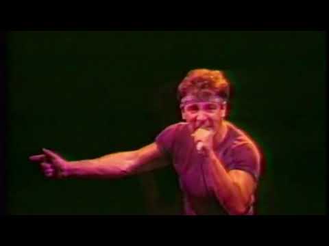 Bruce Springsteen - Johnny 99 (Official Video) (Giants Stadium, 1985 ...