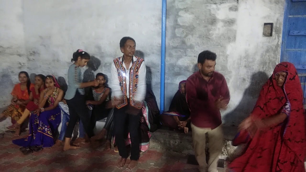 Arethiya navratri gagodar - YouTube