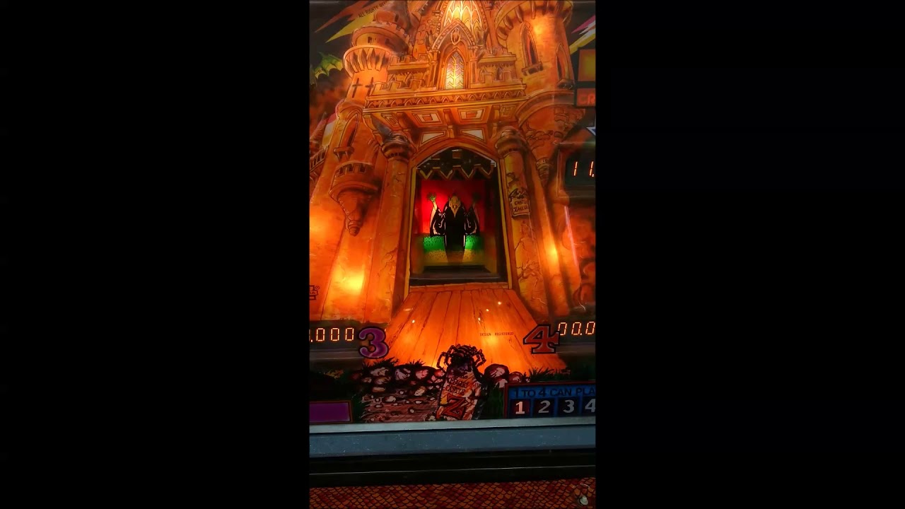 Zaccaria Magic Castle pinball machine backbox animation - YouTube