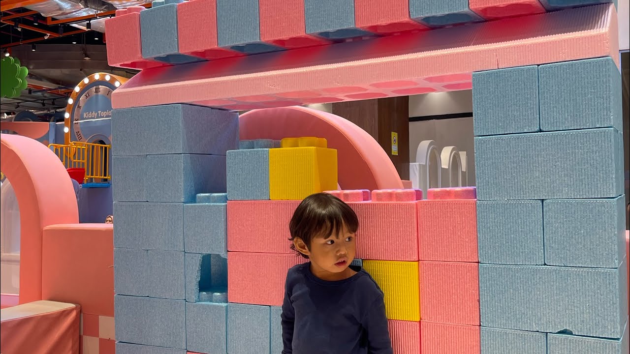 Kiddytopia @ IOI City Mall - YouTube