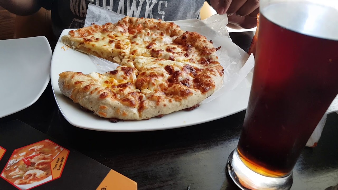 Cutting Pizza Gone Wrong !! - YouTube