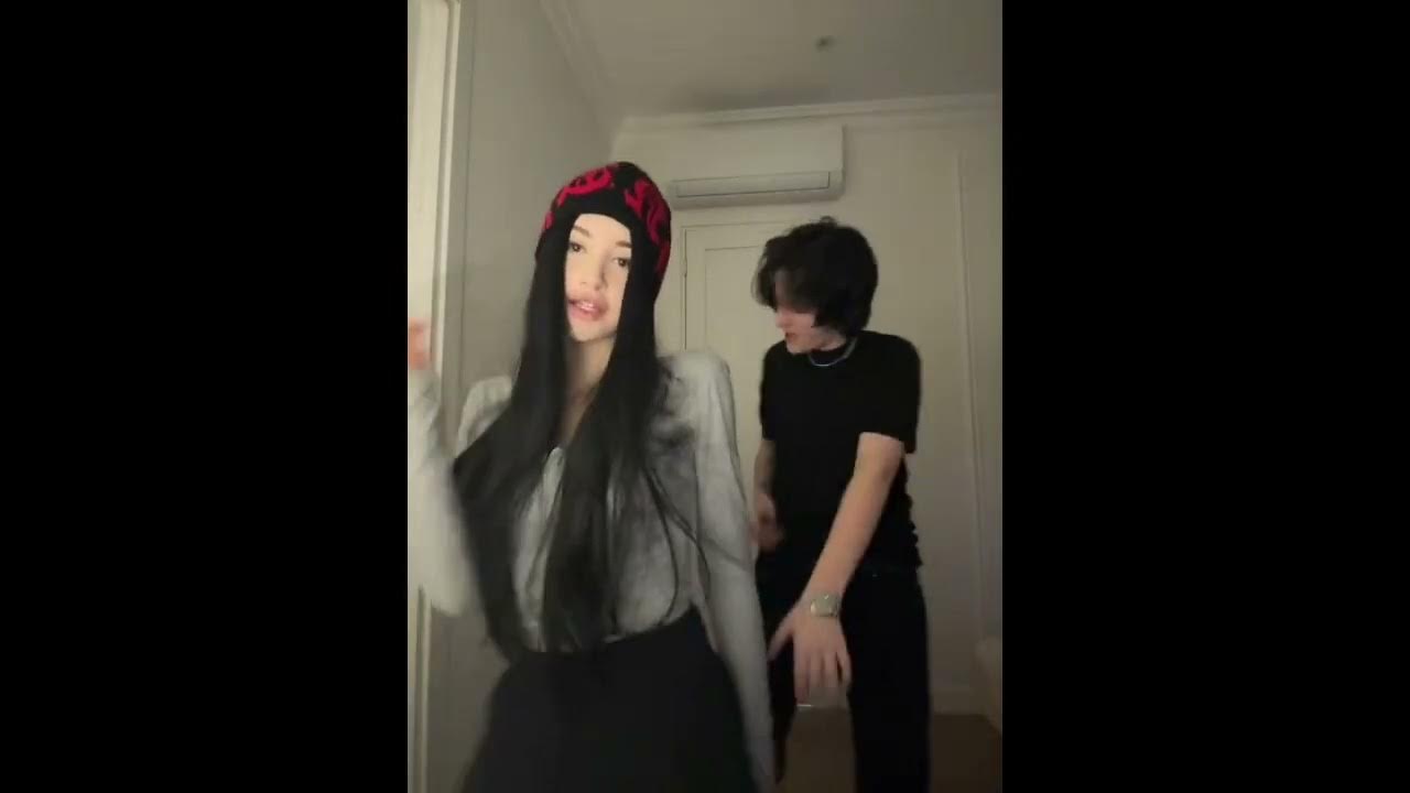 Baby Melo & SEREBRO - СЛОМАНА (snippet 05.01.25) - YouTube