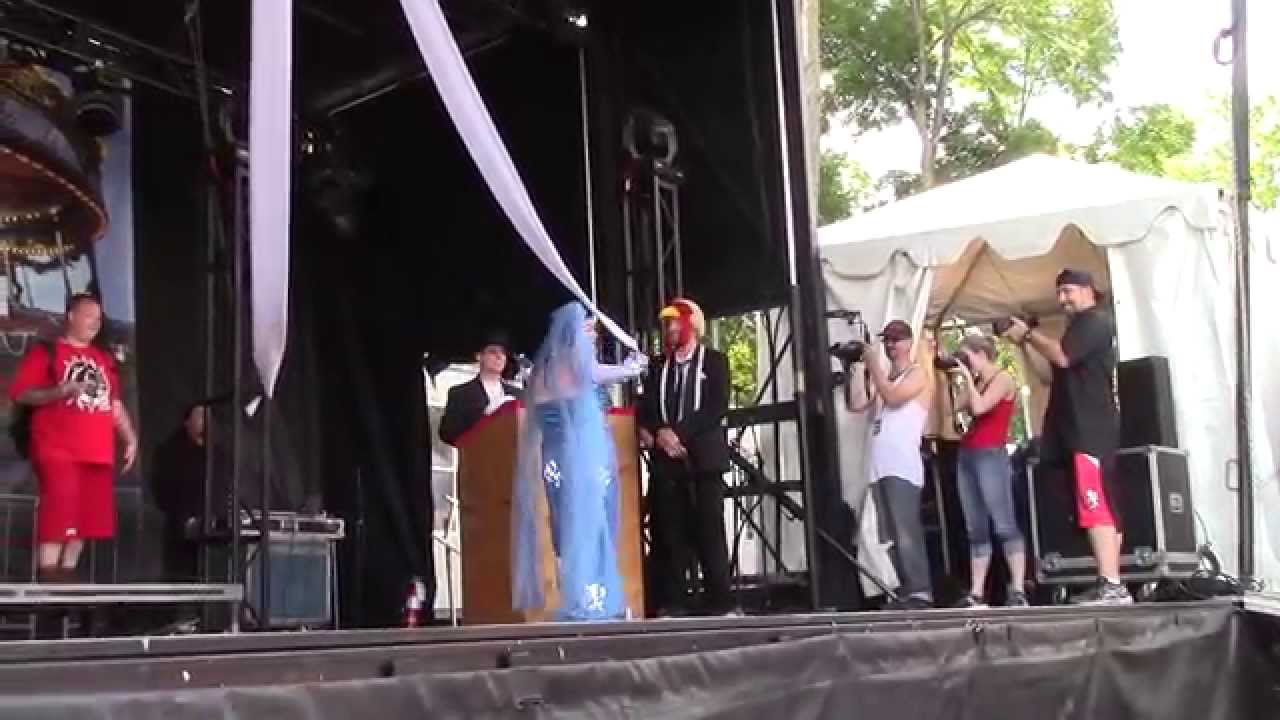 Juggalo Wedding - 2015 Gathering of the Juggalos - YouTube