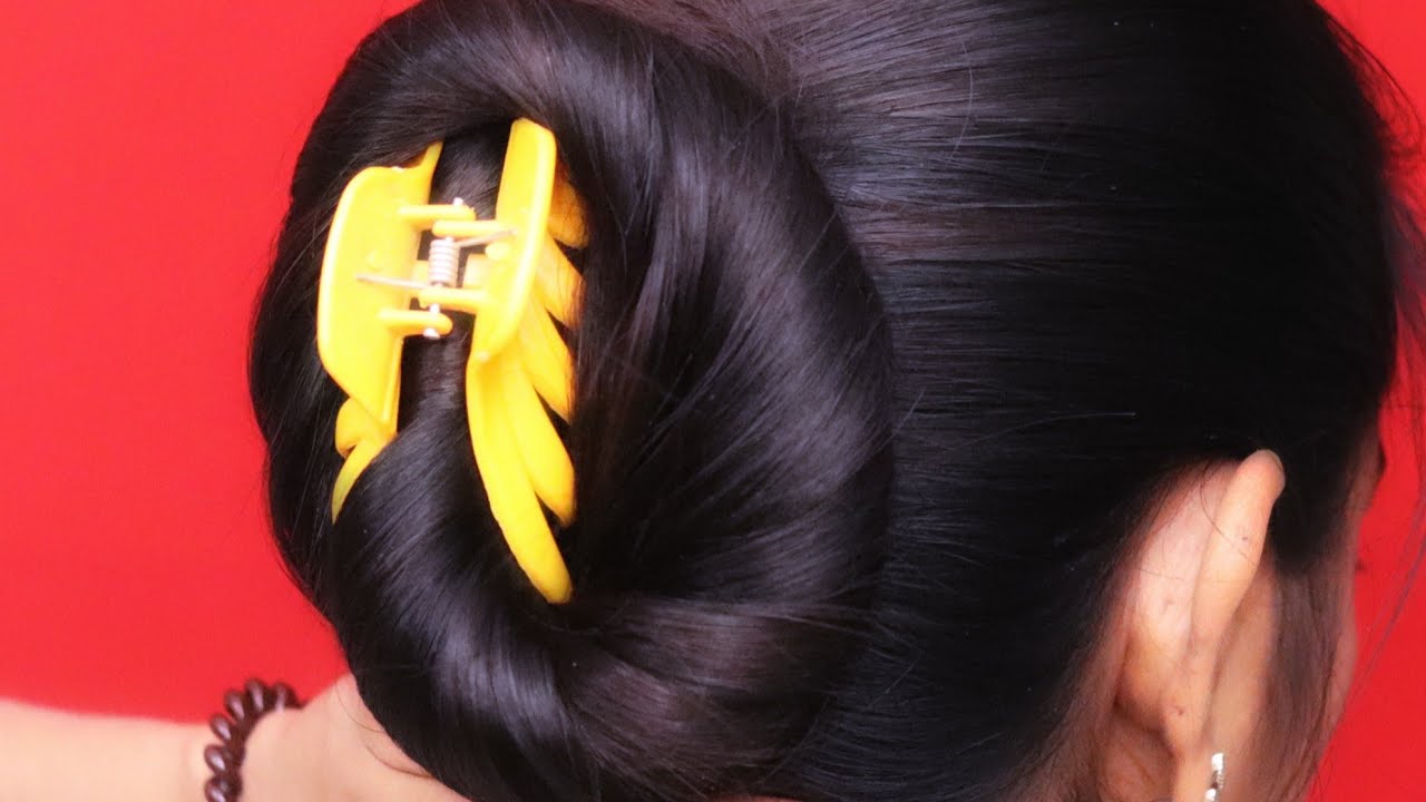 🌸 Simple Juda Hairstyle perfect for daily wear and kitchen-ready looks ...