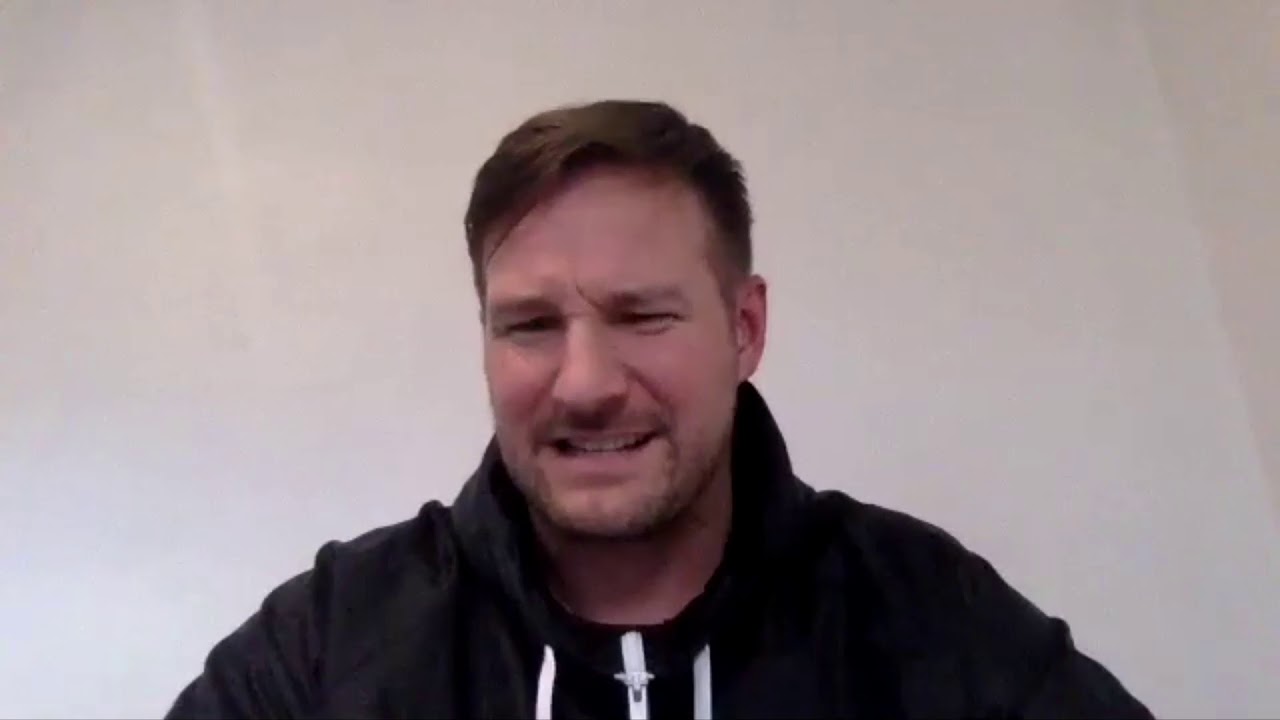 2/6 Fiachra Treacy, Columbia Mills Singer - Little things - YouTube
