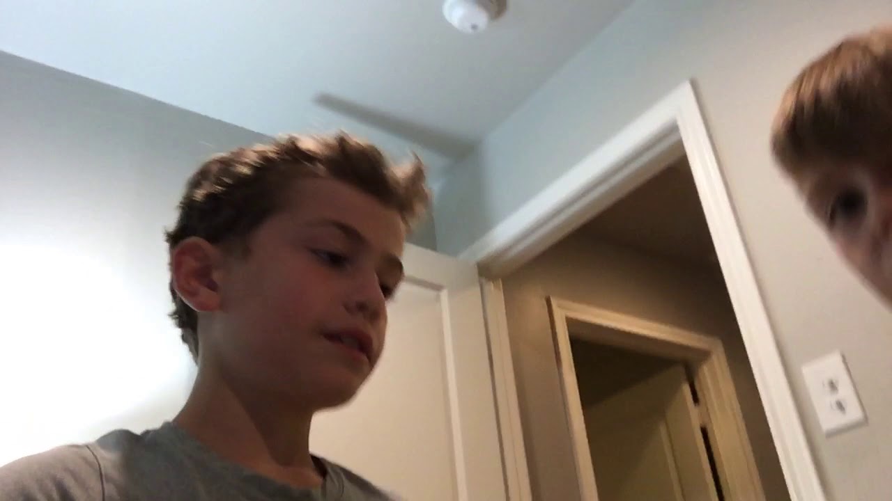 How to rollerblade for beginners*tips* - YouTube