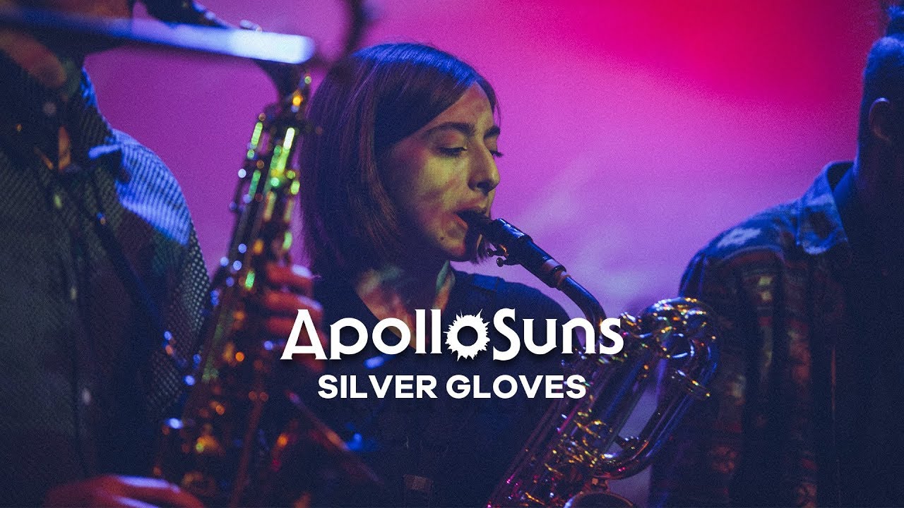 Apollo Suns Silver Gloves (Live at The Park Theatre) - YouTube