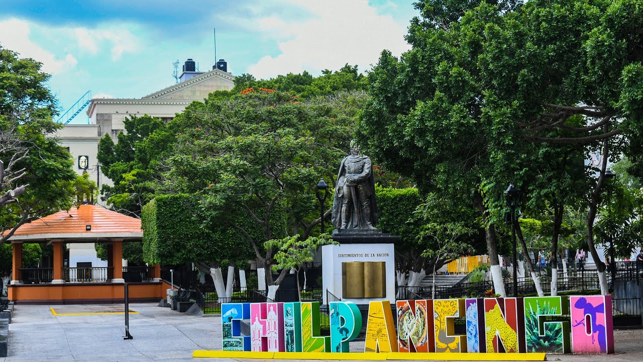 ZÓCALO CHILPANCINGO GUERRERO - YouTube