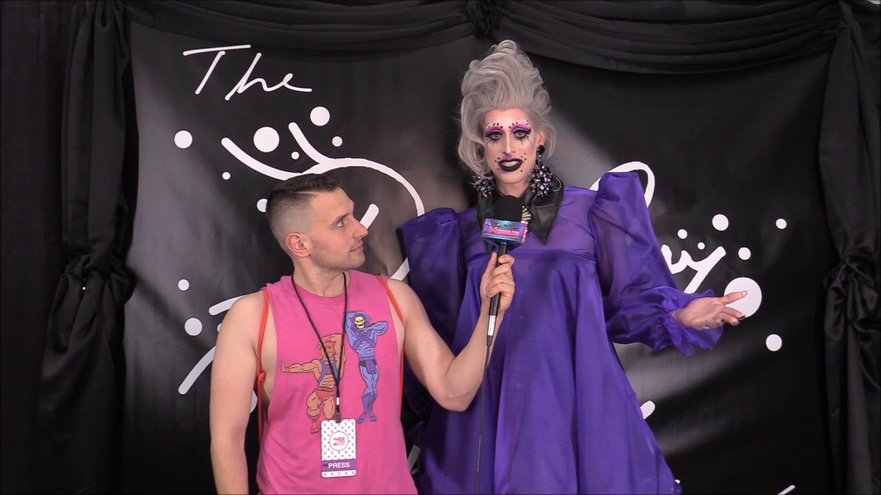 DUSTY RAY BOTTOMS INTERVIEW: WERRRK com's COVERAGE OF RUPAUL'S DRAGCON ...
