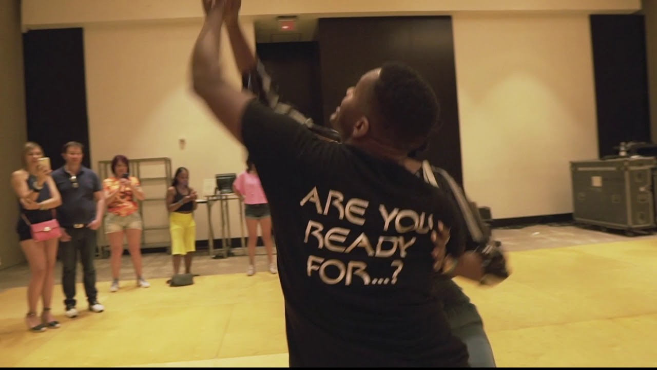 Isaac Barbosa Dance 2018 - MBKF2018 FÚNANA Demo - YouTube