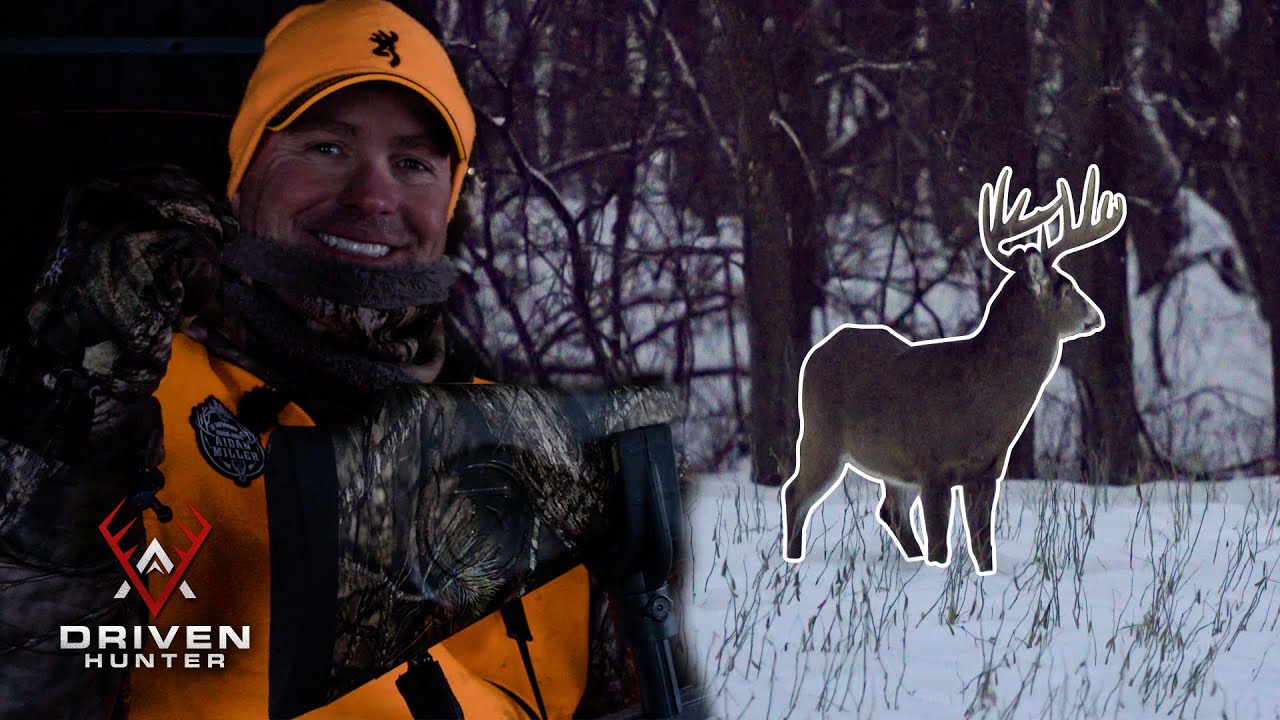 Late Season BONUS BUCK! | Hunting Minnesota Whitetails - YouTube