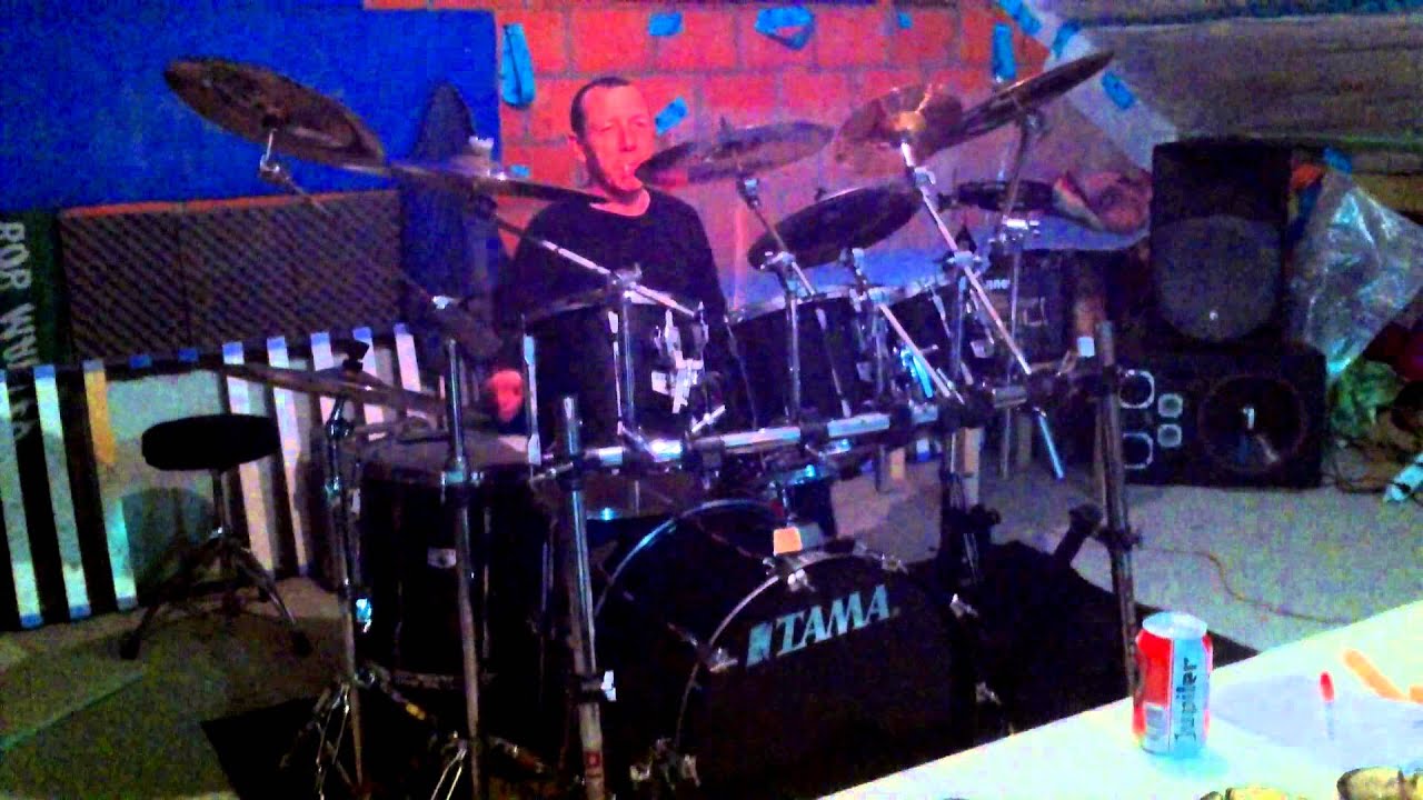 Murky Red's drummer Rene Marteaux in action - YouTube