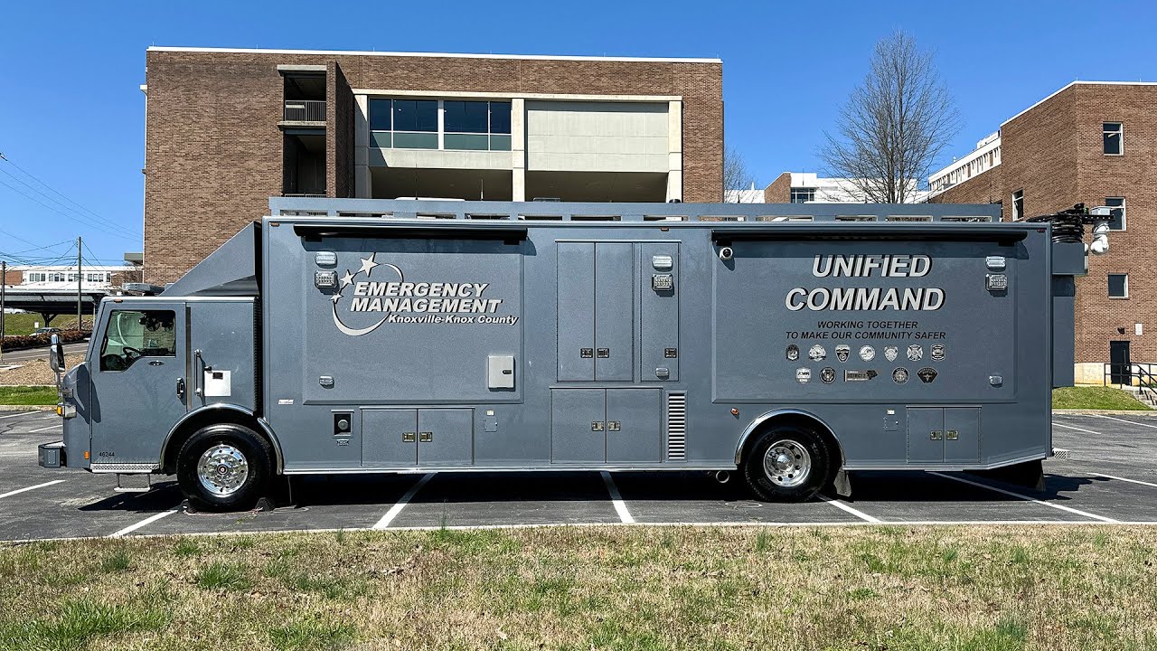 Truck Walk-Around: Knoxville Knox County Emergency Management Agency ...