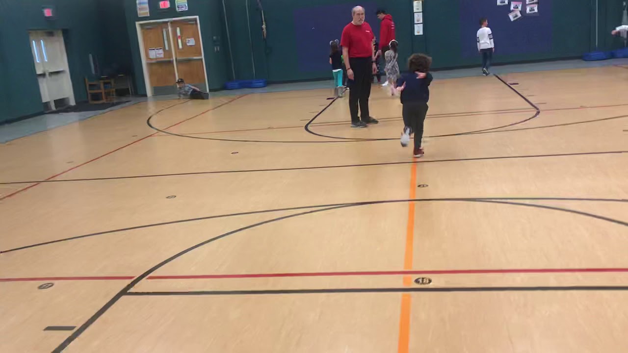 PlayFitFun Nancy Ryles Robots Game - YouTube