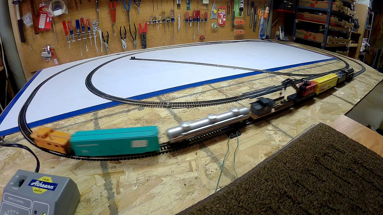 HO 4x8 double loop twice-around steam freight train set layout #201 ...