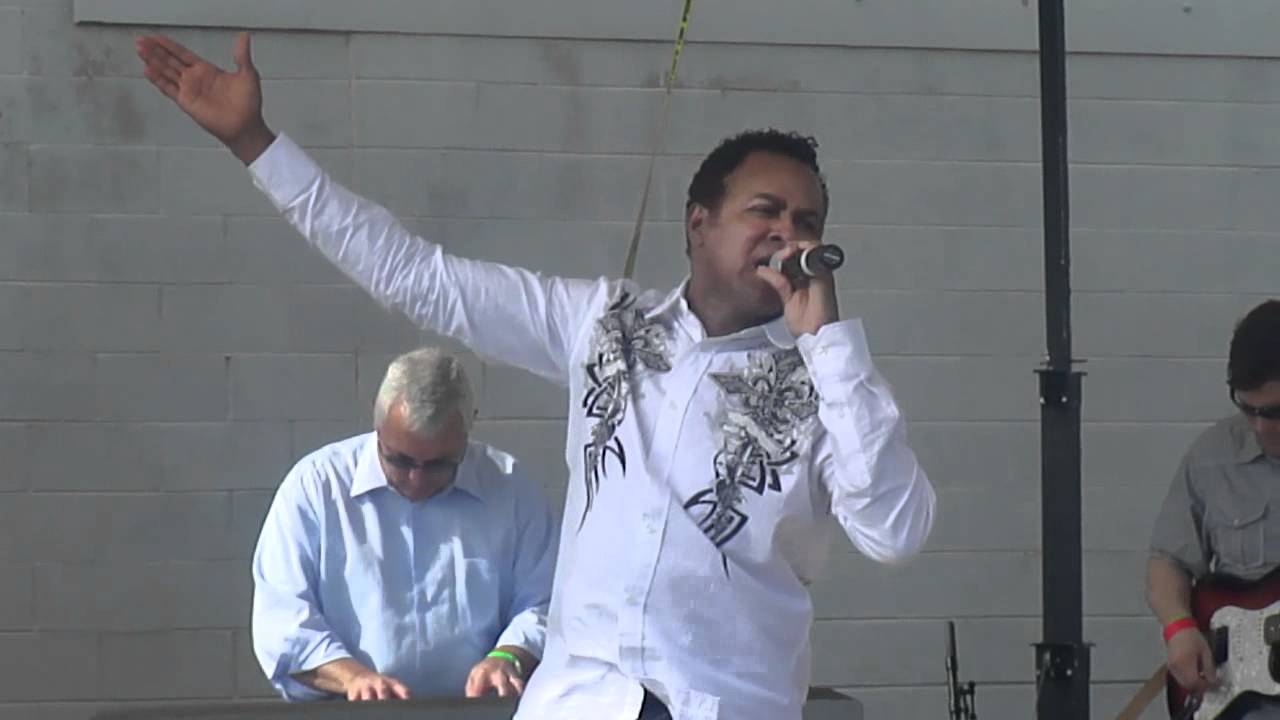 The Grace Chapel Band featuring Eddie Hedges at the Bootsy Collins ...