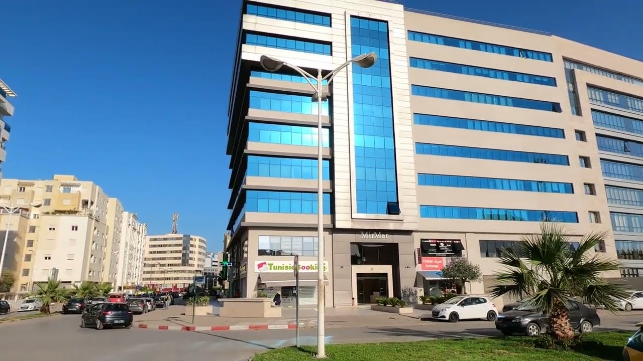 Friday Evening Walk In Safia Chamia Avenue In CUN, Tunisia 🇹🇳 4k , شارع ...
