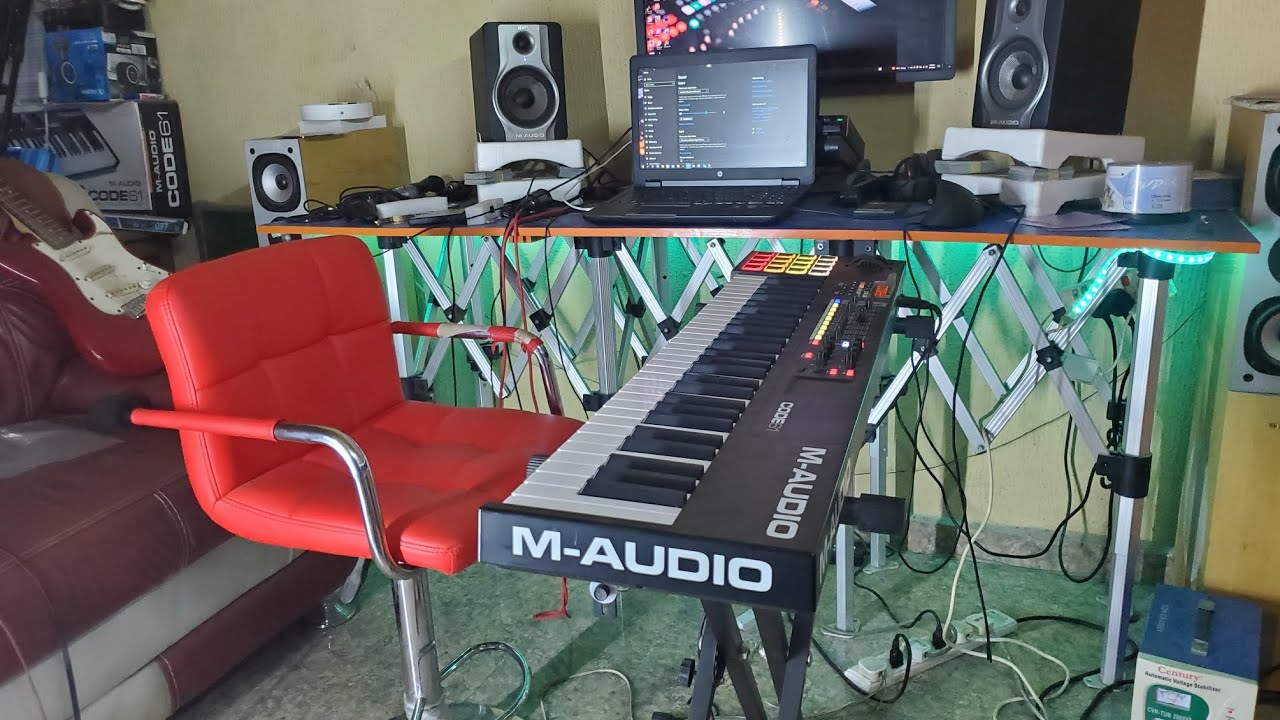 isoboye by cardinal rex jim lawson perform led by MedamobI - YouTube