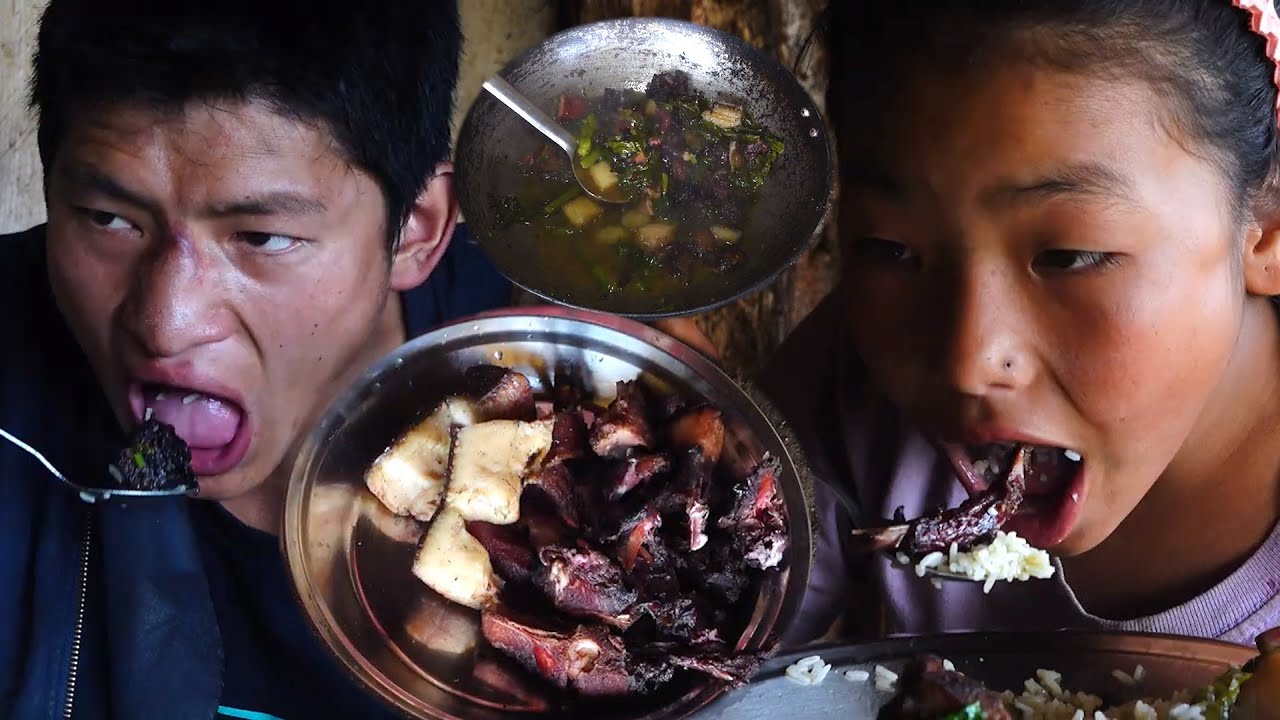 Pork dry meat Cooking and eating in rural Nepal || Sheep farming in ...