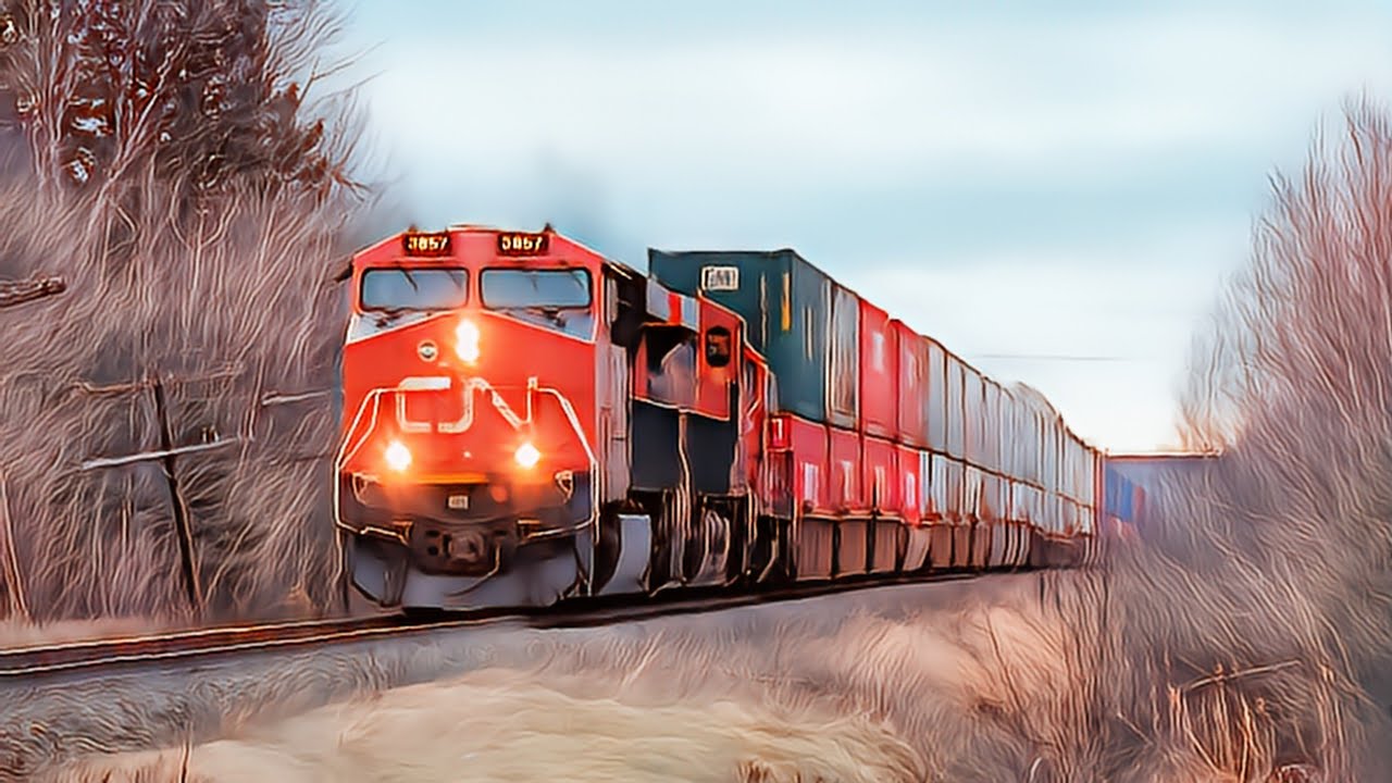 5 DIFFERENT TRAINS! A Day of Railfanning on the CN Napadogan ...