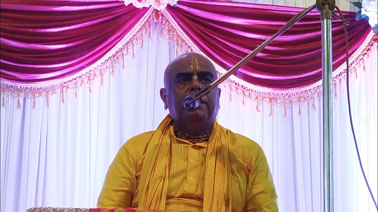 Bhagwat Path Geeta Path is live Bhagwat Alochana ।। গুরু বন্দনা।। - YouTube