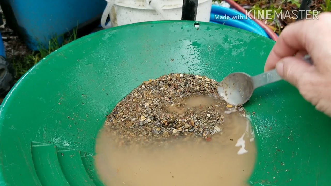 Dirt:30 Homemade mini sluice, crystals and gold. - YouTube