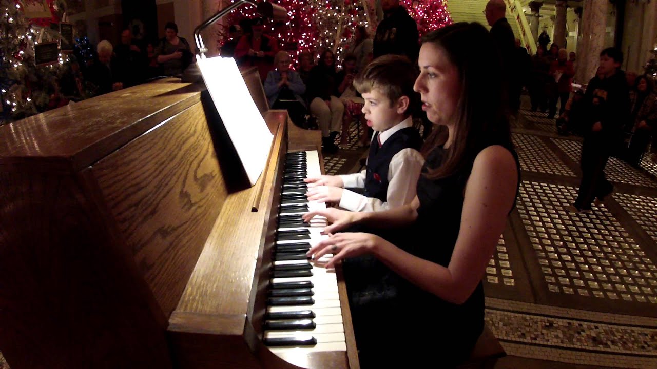 Eric Christmas 2015 - YouTube